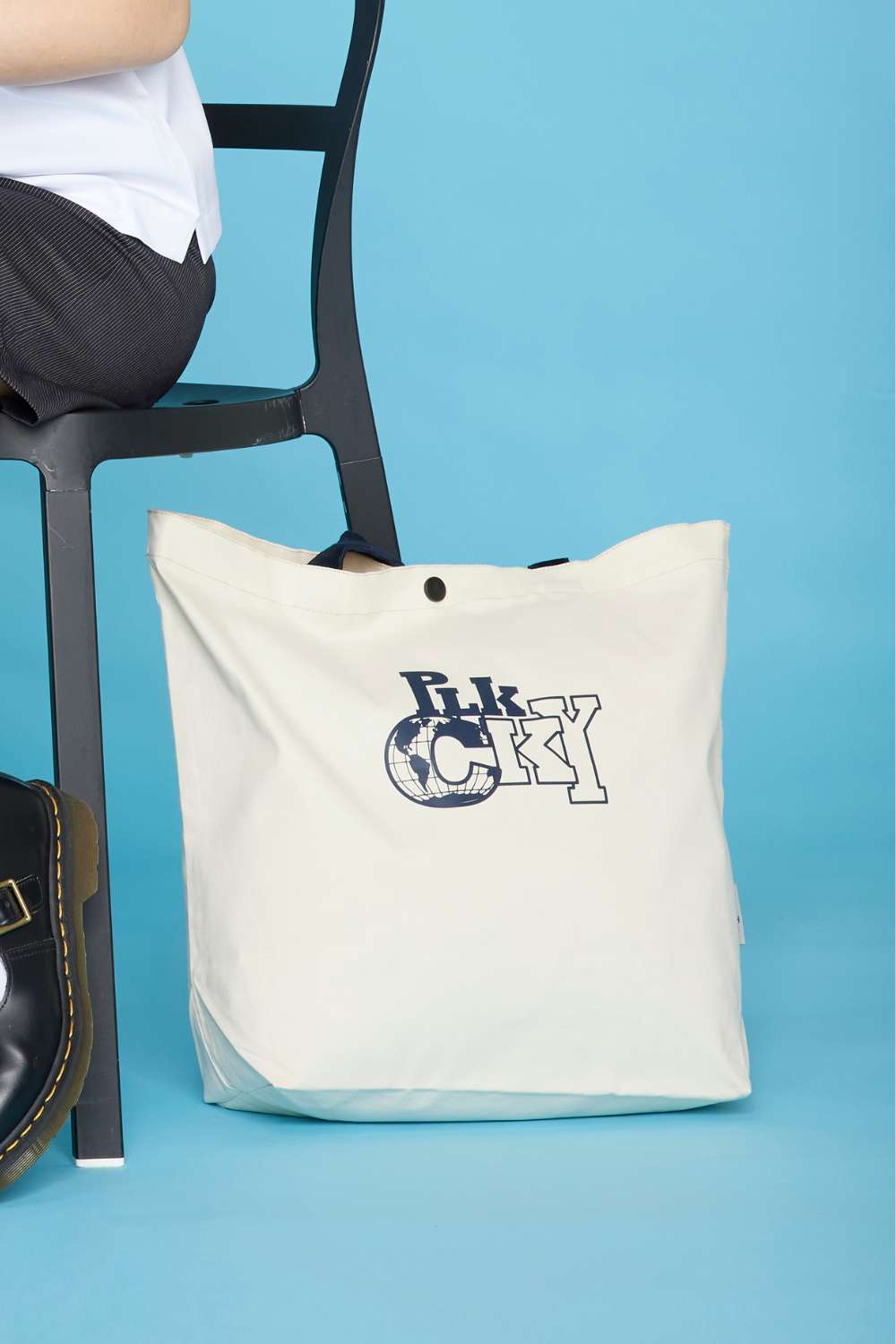 ELCHKLA Y1-6 - Logo Tote Bag - AS1009 – ESG School HK